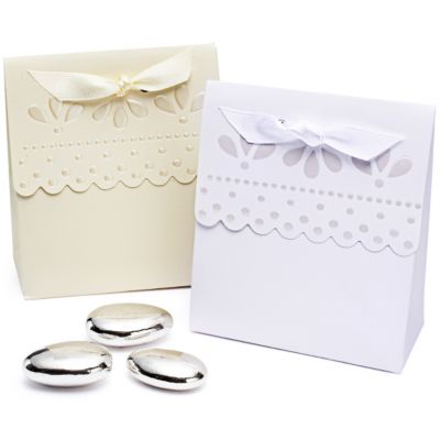 Scalloped-edge Favor Boxes | Dabspot